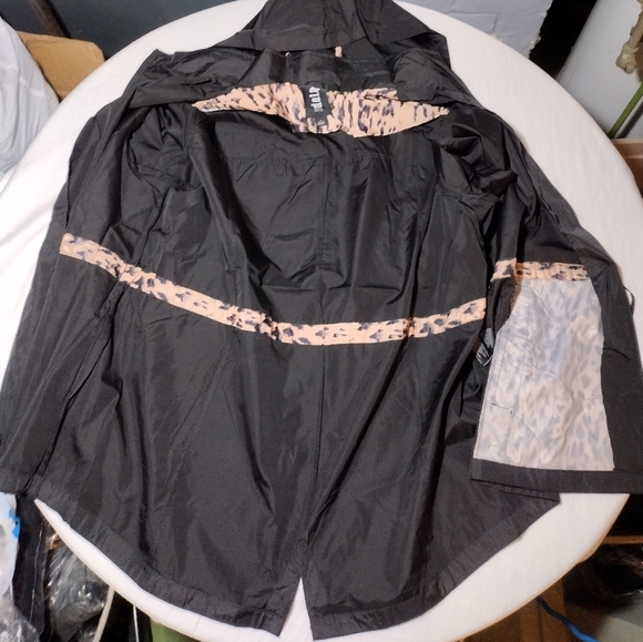INTL Details | Jackets & Coats | Intl Details Blackcheetah Print ...